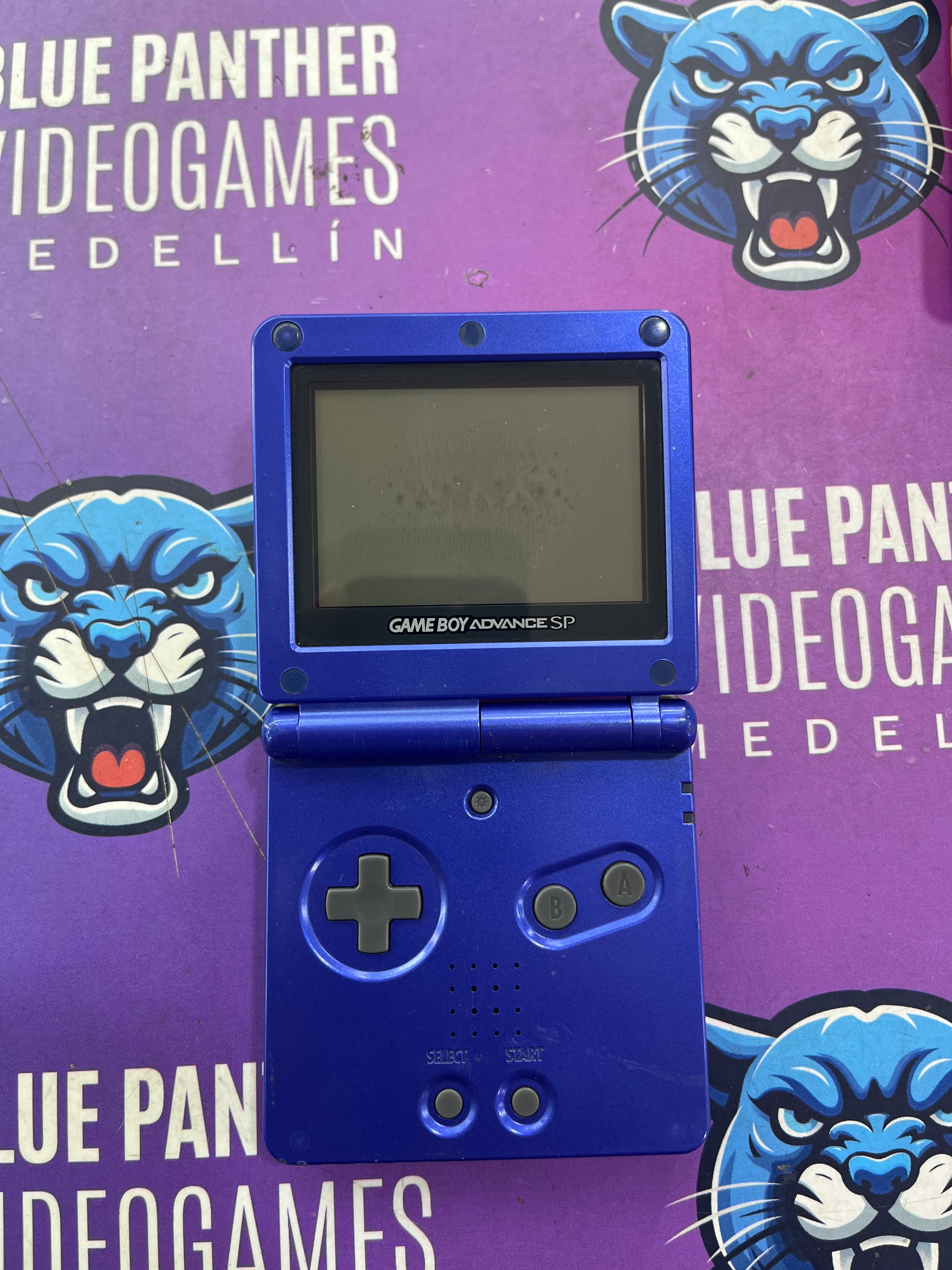 Game Boy Advance SP 001 azul con cargador – bluepanthervideogames